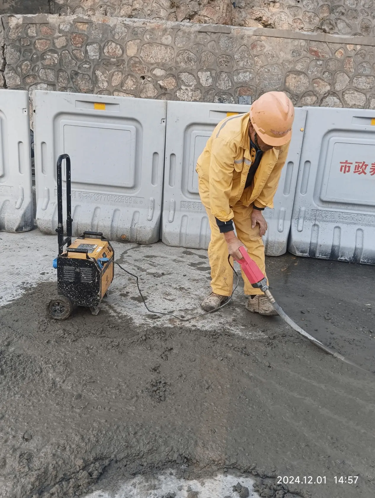 How Do Portable Power Stations For Construction Help Save Energy and ...